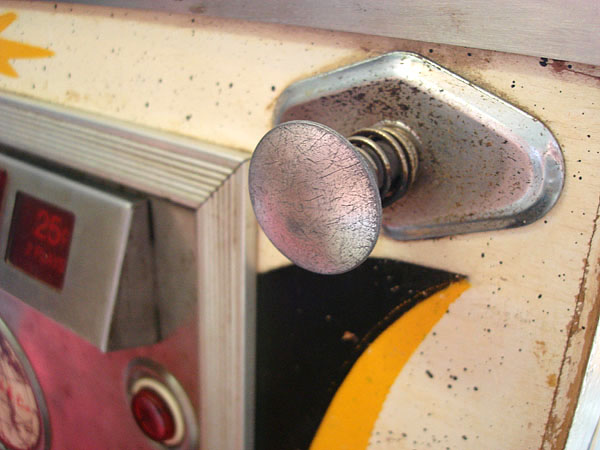 1976 Gottlieb Target Alpha | Pinball Pimp